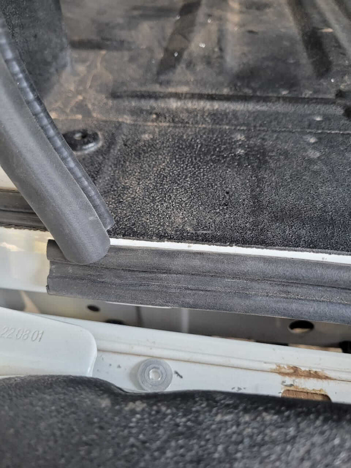 Tailgate Dust Sealing Kits – SA Tonneau Covers Head Office